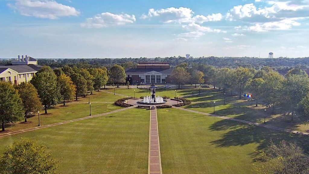 Troy University - Study Abroad Life