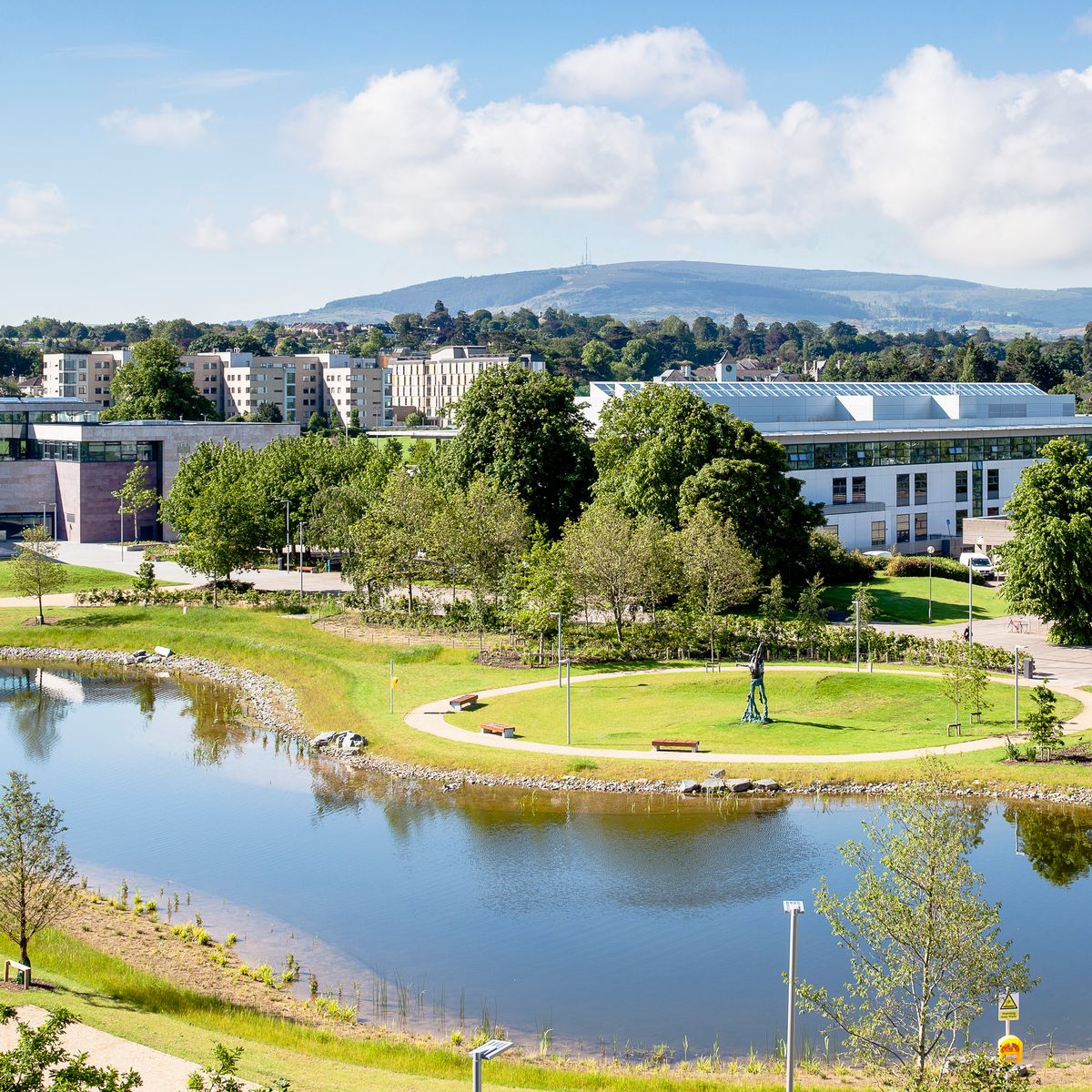 Study in Ireland: Top Universities, Scholarships, Fees, Intake | SAL